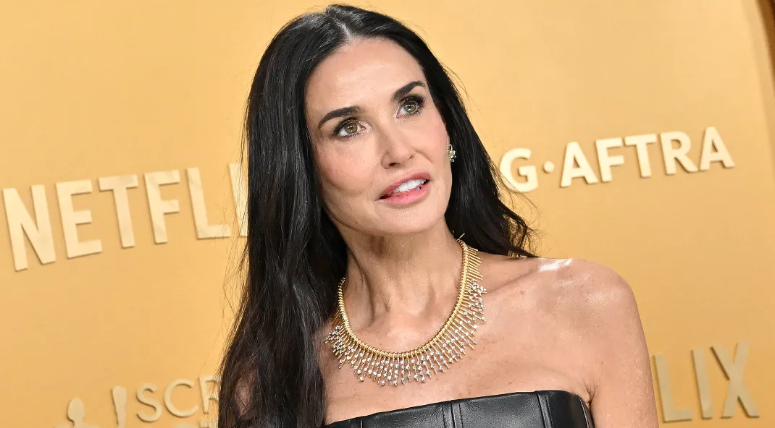 ‘Looks So Much Better’: Fans React to Demi Moore, 62, Ditching Her ...